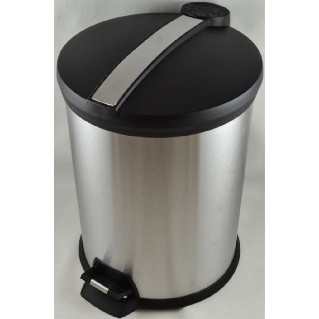 ΚΑΔΟΣ ΑΠΟΡΡΙΜΜΑΤΩΝ (30lt) INOX με Πεντάλ /ΜΑΥΡΟ Καπάκι 'F&B'